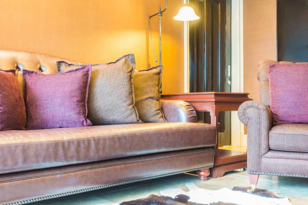 Warm Light vs Cool Light: How To Choose The Perfect Lighting